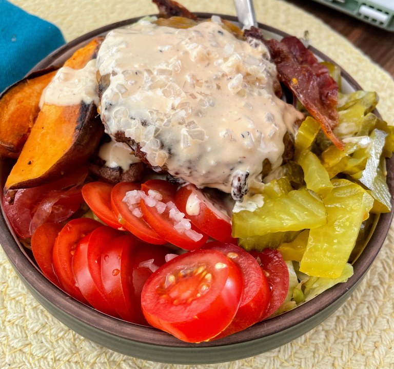 Big MacDaddy Burger Salad – The Home Taste